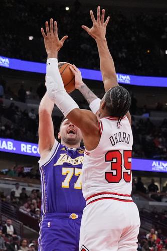 Lakers Bulls Basketball | Sports | couriernews.com