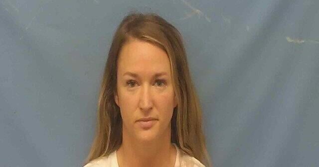 Former Pottsville teacher accepts plea deal | News | couriernews.com