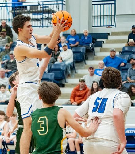 Hector Junior teams earn close victories | Sports | couriernews.com