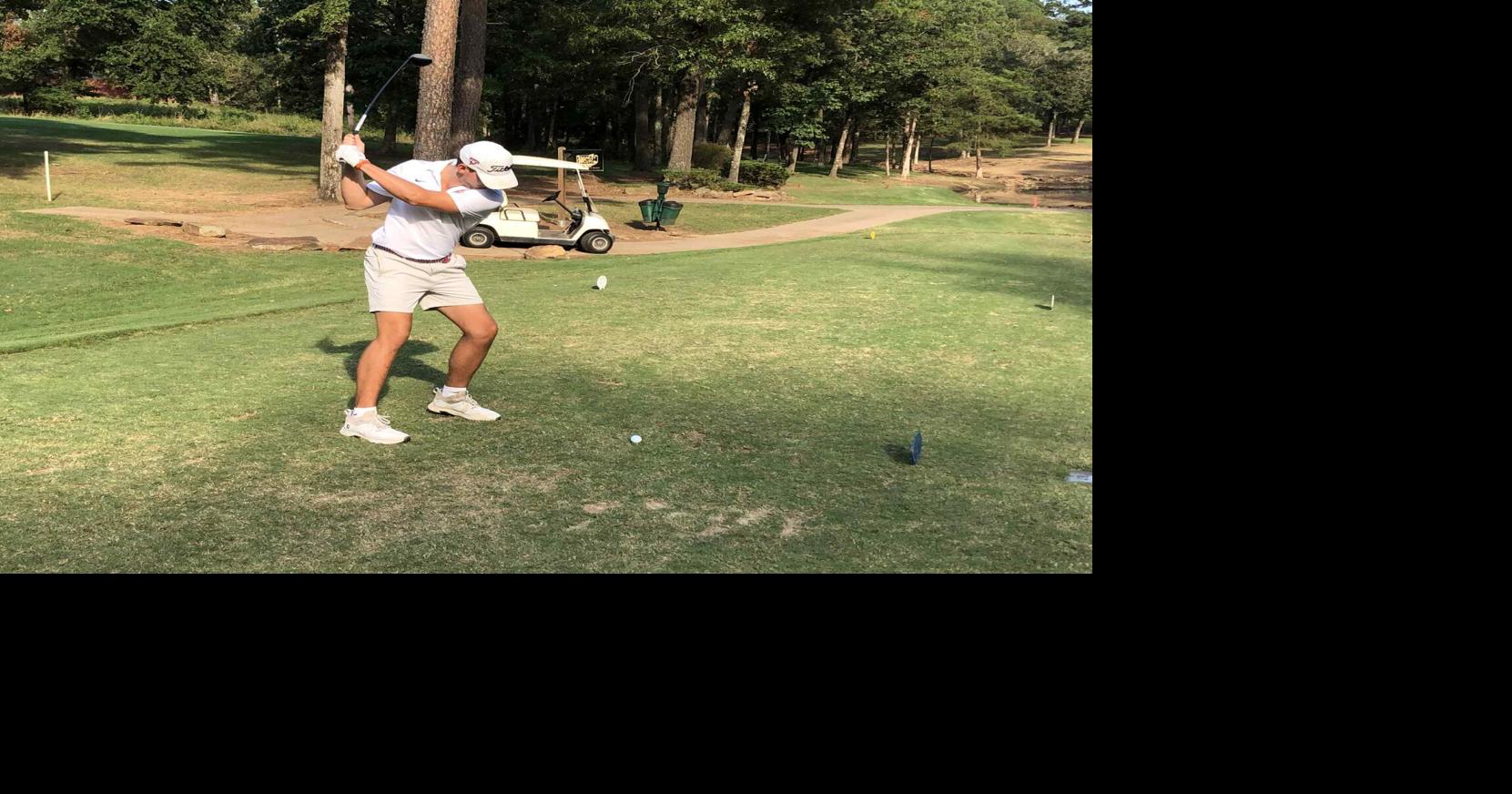 Cyclones golf wins on Senior Night | Sports | couriernews.com