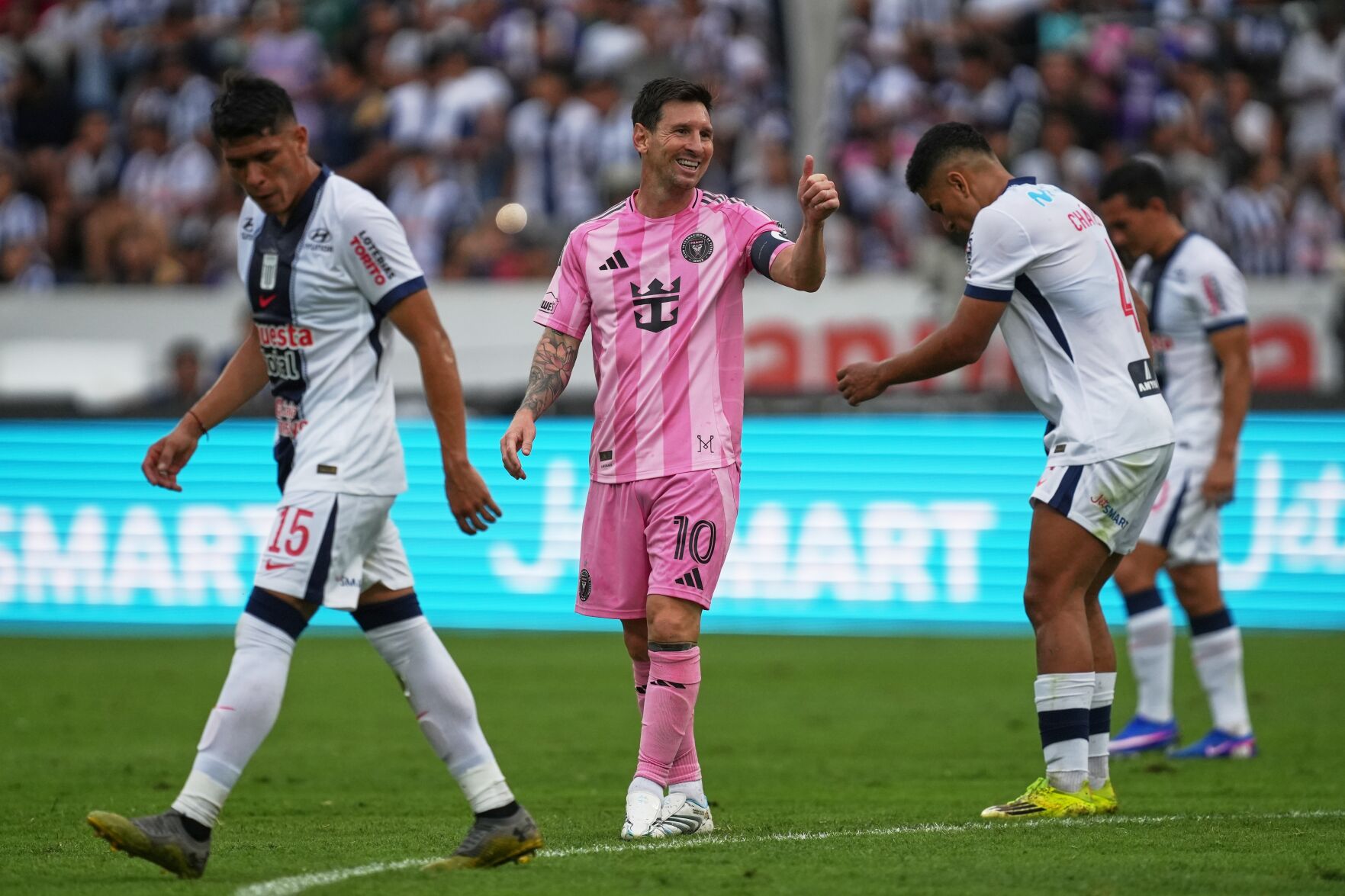 Peru Soccer Friendly' | Sports | couriernews.com