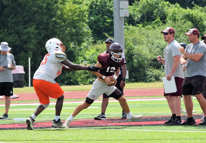 Cyclones football camp | Sports | couriernews.com