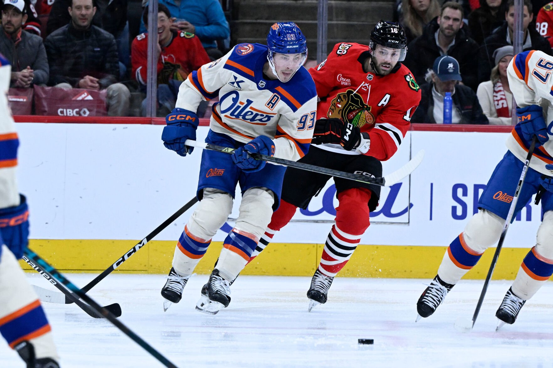 Oilers Blackhawks Hockey | Sports | couriernews.com