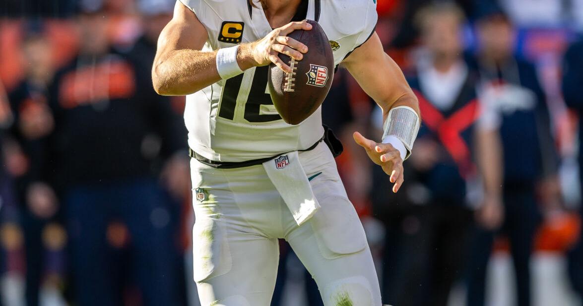 Jaguars Broncos Football | Sports | couriernews.com