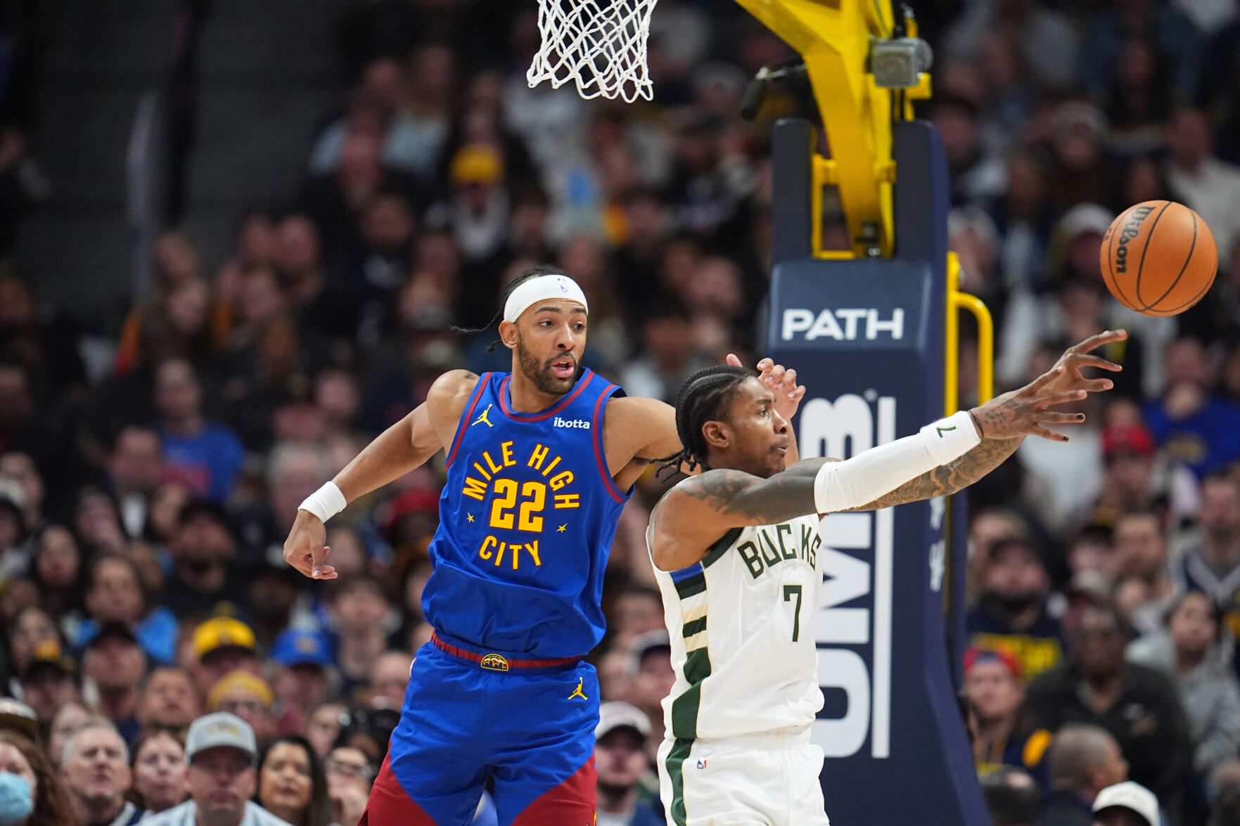Bucks Nuggets Basketball | Sports | couriernews.com