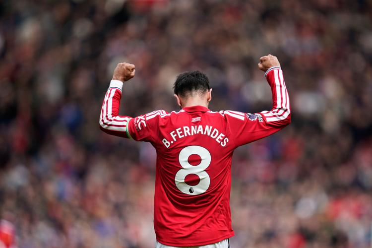 Man United captain Bruno Fernandes breaks assists record in Premier ...