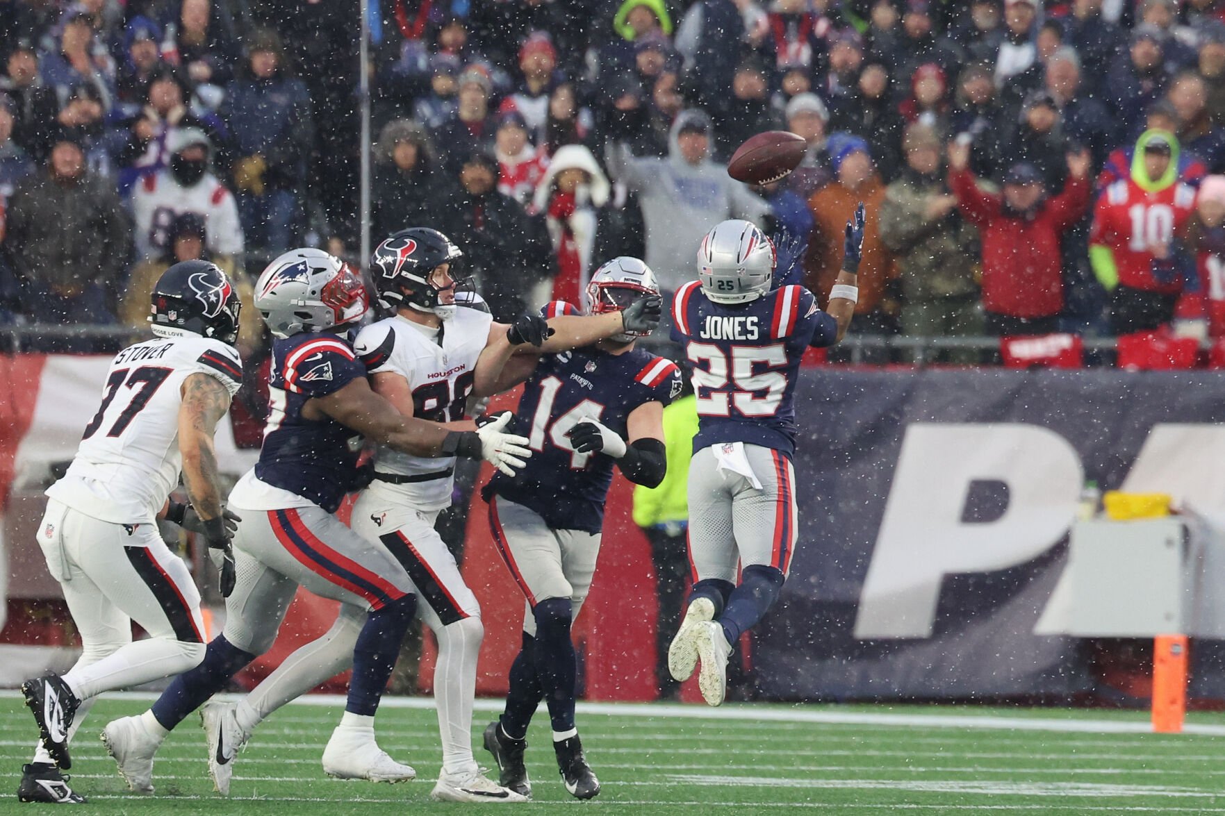 Texans Patriots Football | Sports | couriernews.com