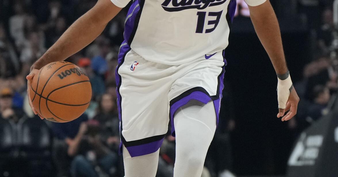 Kings Suns Basketball | Sports | couriernews.com