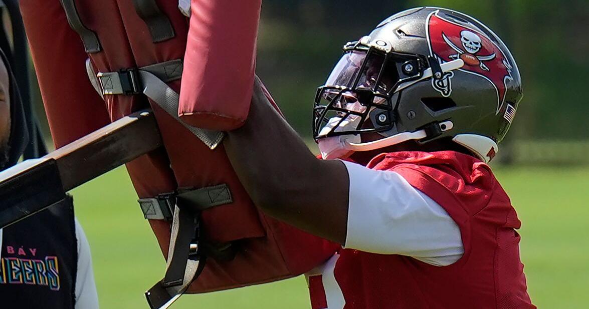 Buccaneers Football | Sports | couriernews.com
