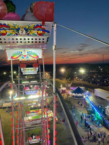 Round and round | News | couriernews.com