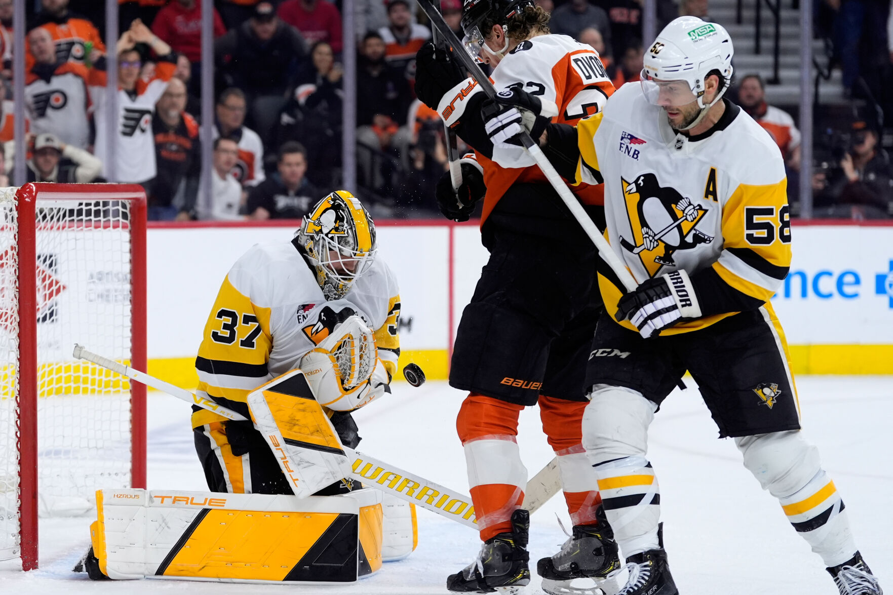 Penguins Flyers Hockey | Sports | couriernews.com