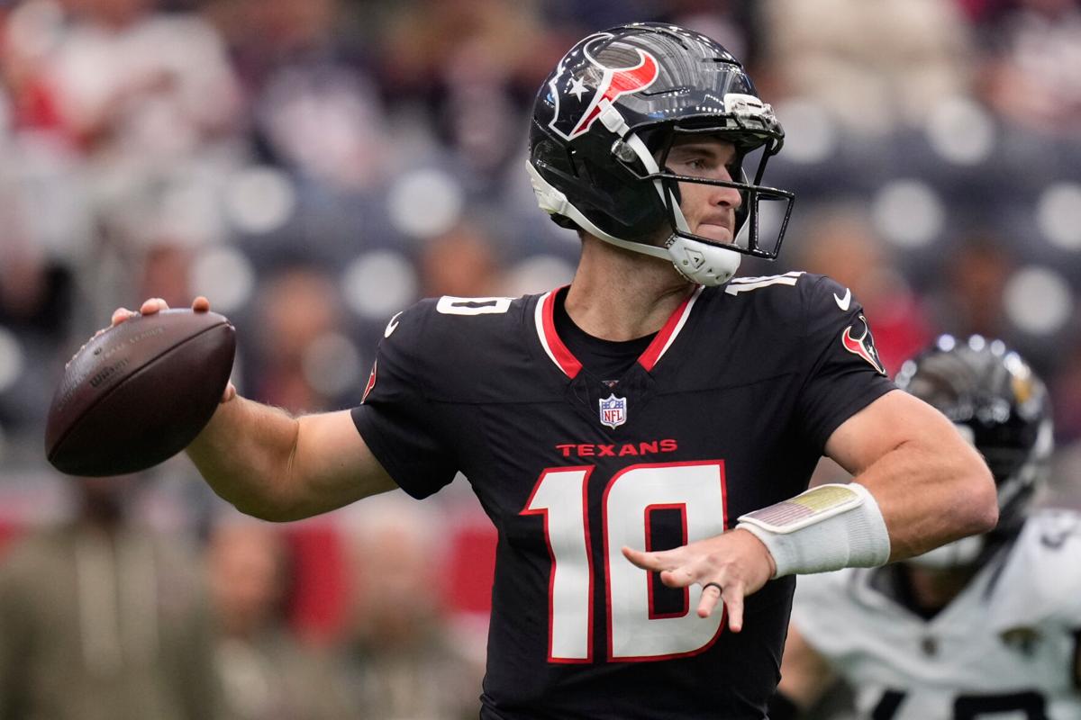 Jaguars Texans Football | Sports | couriernews.com