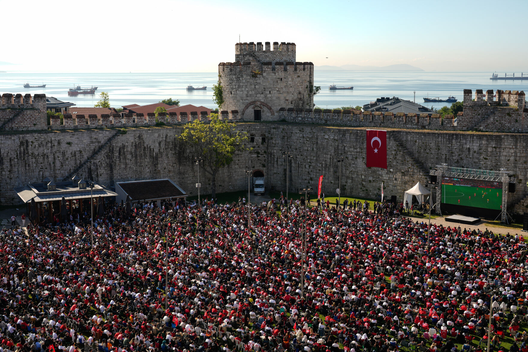 Turkey WCup Soccer Reaction | Sports | couriernews.com