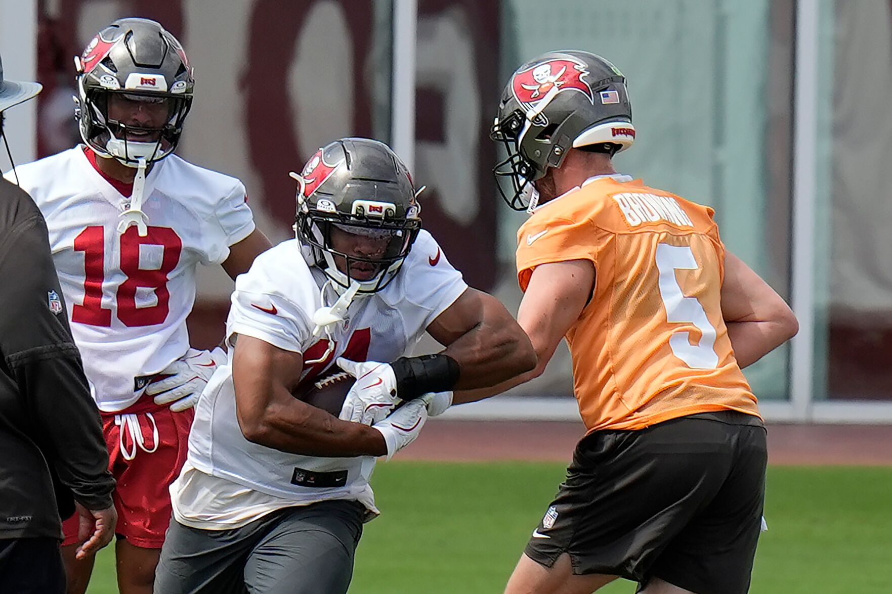 Buccaneers Football | Sports | couriernews.com