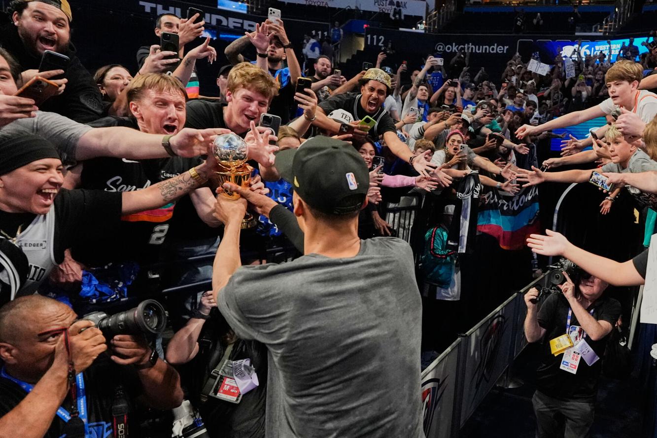APTOPIX Spurs Thunder Basketball | Sports | couriernews.com