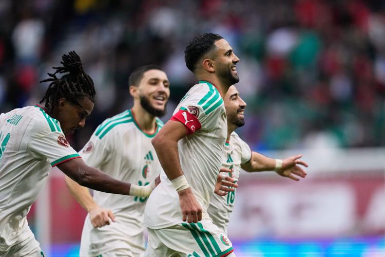 Ivory Coast starts Africa Cup title defense with a win as proud dad ...