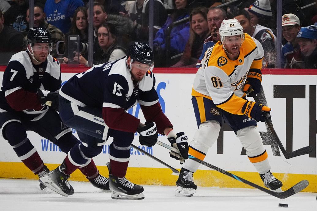 Predators Avalanche Hockey | Sports | couriernews.com
