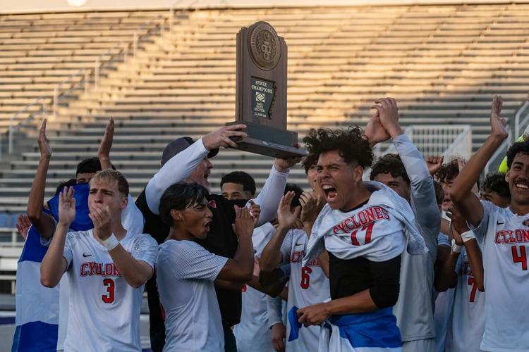Lara-Escobar gets hat trick in title win over Searcy | Sports ...