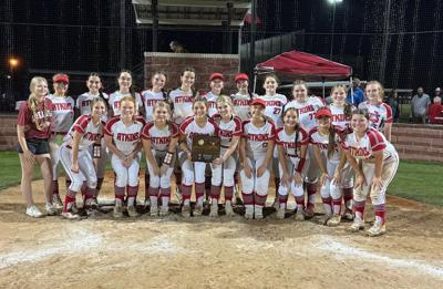 Lady Red Devils win regional championship | Sports | couriernews.com