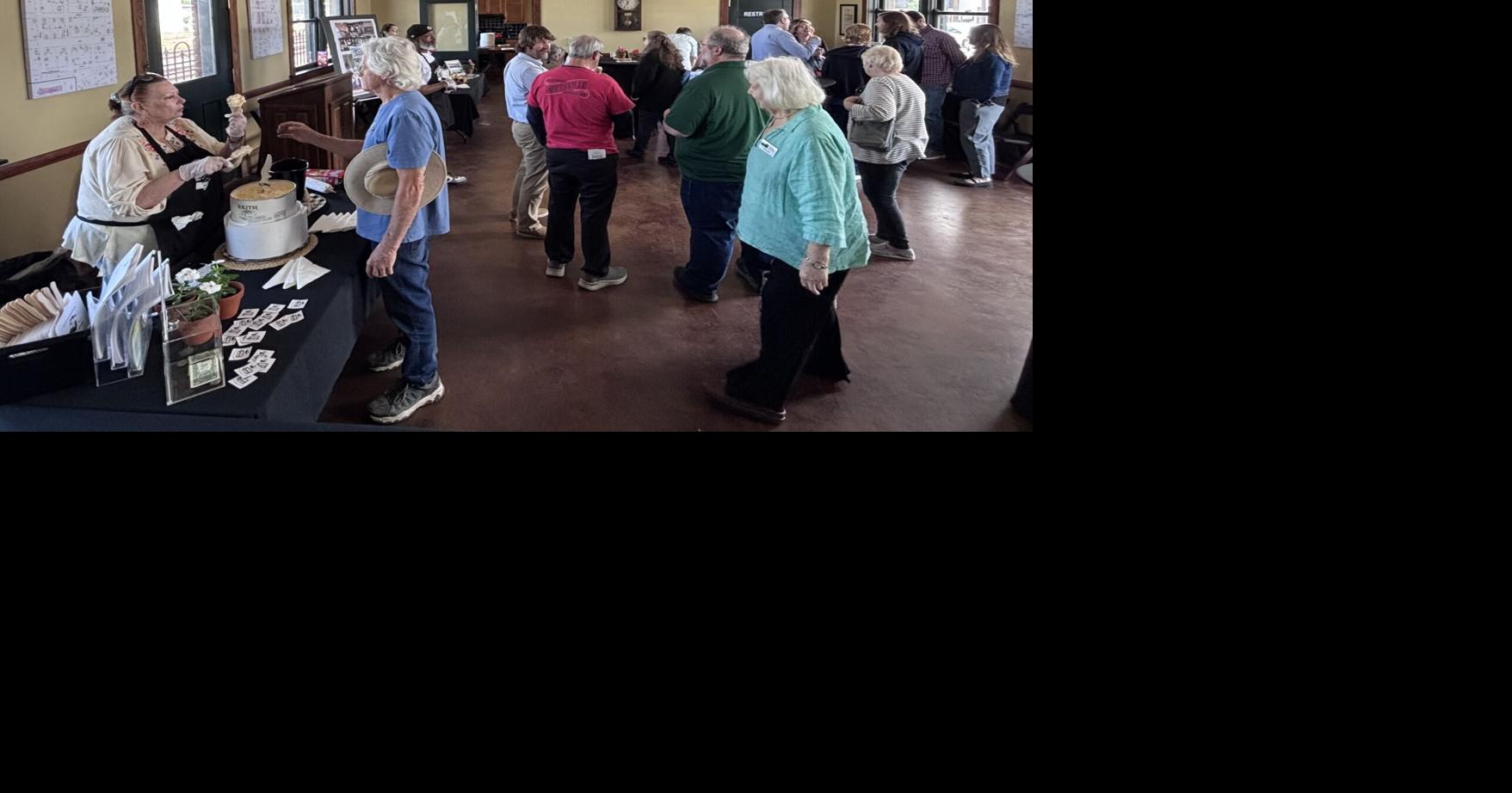 Ice cream social honors citizens, businesses, history | News ...