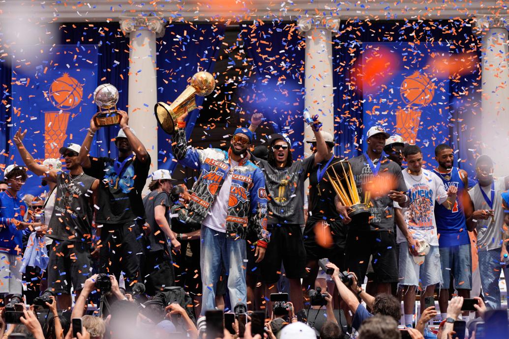APTOPIX Knicks Championship Parade Basketball | Sports | couriernews.com