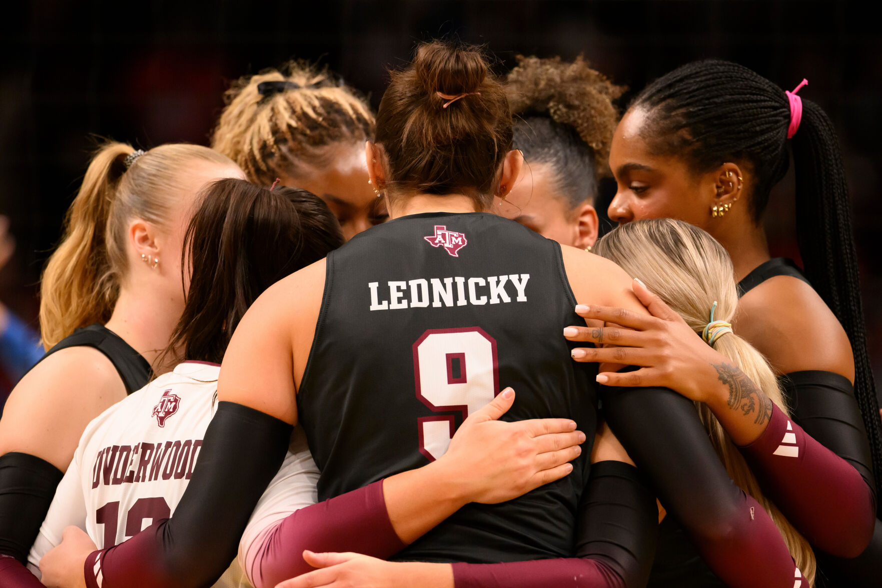 NCAA Championship Volleyball | Sports | couriernews.com