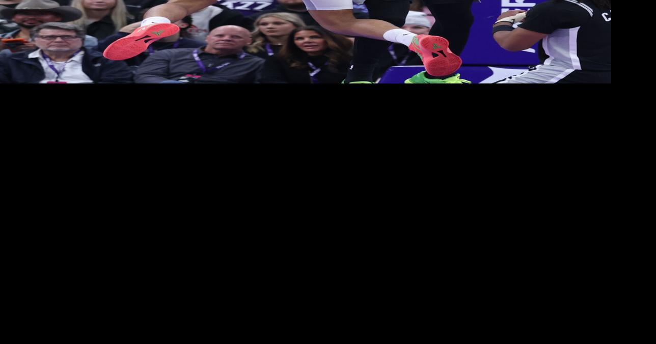 Spurs Jazz Basketball | Sports | couriernews.com