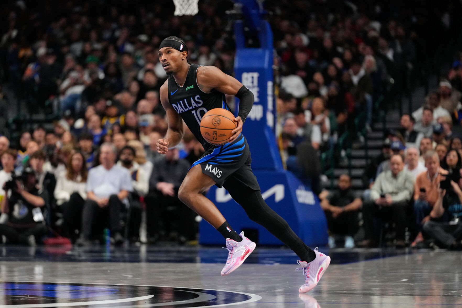 Warriors Mavericks Basketball | Sports | couriernews.com