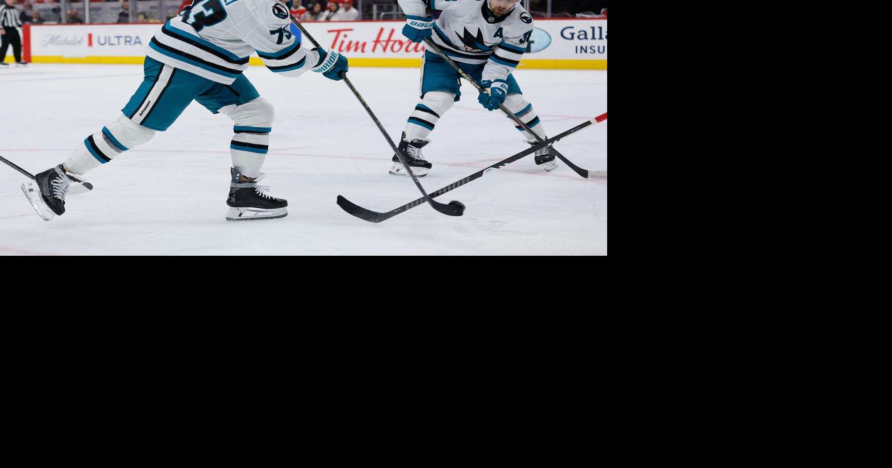 Sharks Red Wings Hockey | Sports | couriernews.com