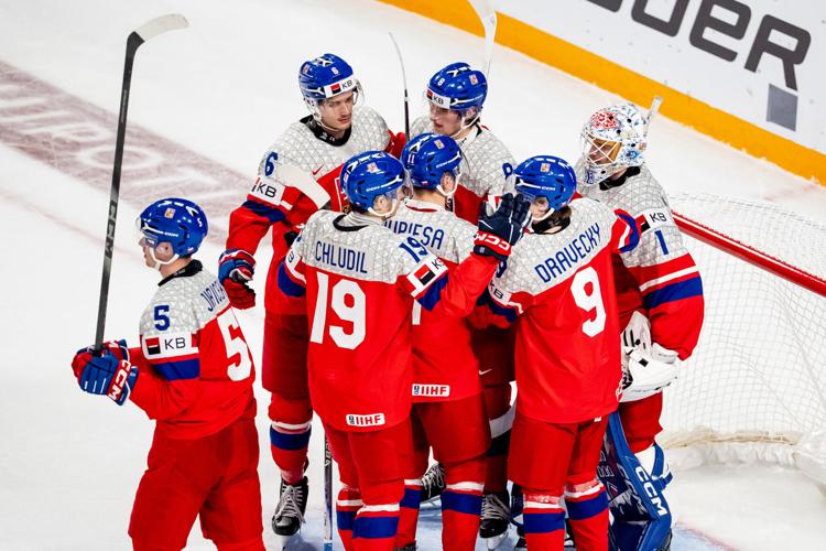 Sweden beats US 6-3 in world junior hockey group finale. Canada tops ...