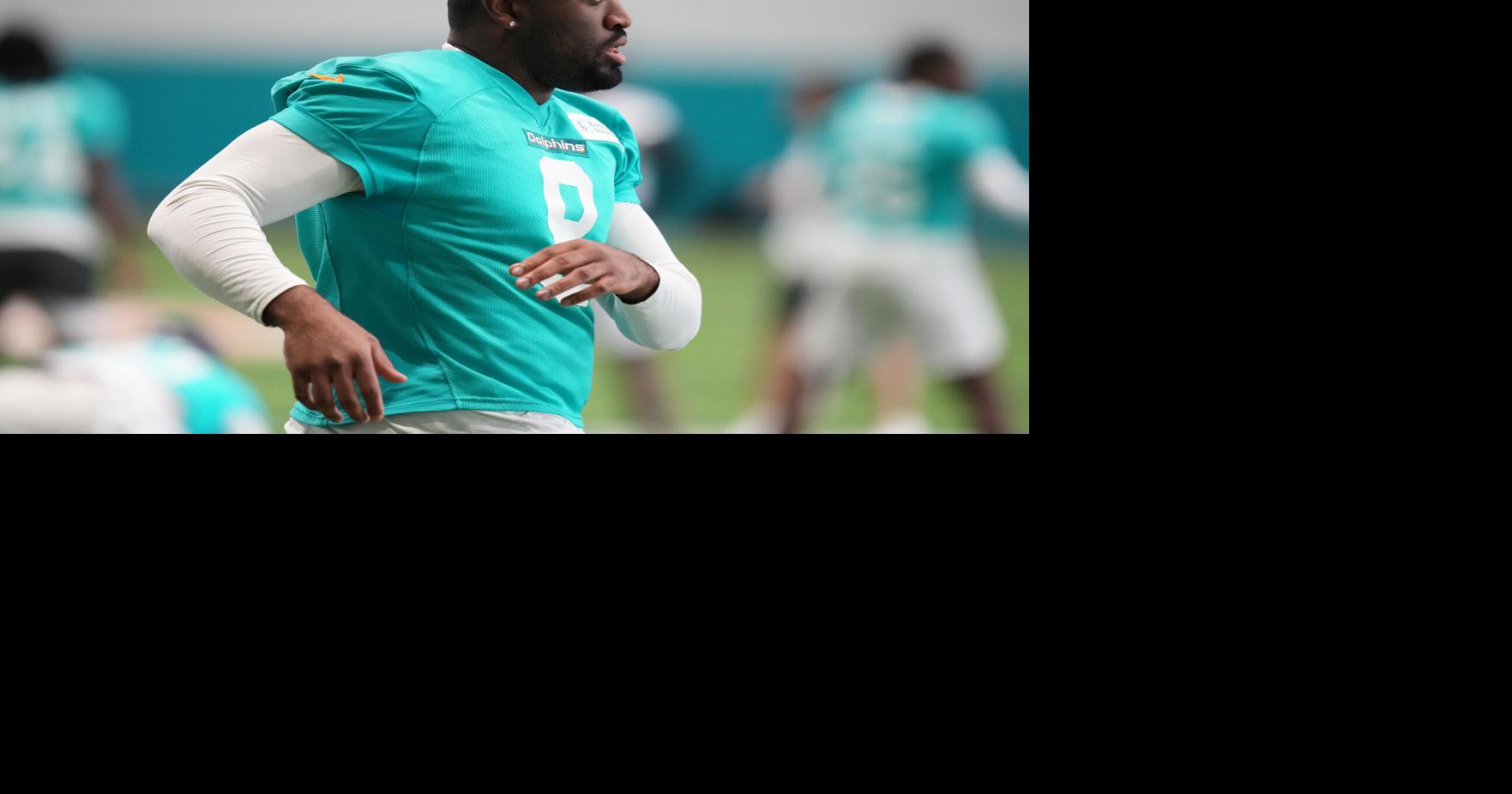 Dolphins Football | Sports | couriernews.com