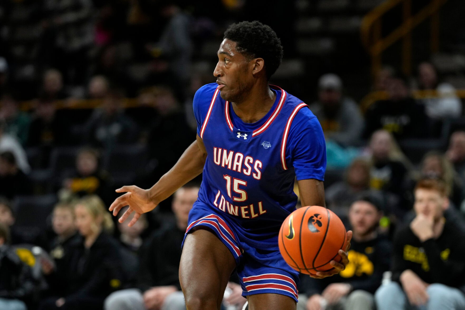 UMass Lowell Iowa Basketball | Sports | couriernews.com