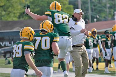 Wonder Boys kick off season on the road | Sports | couriernews.com