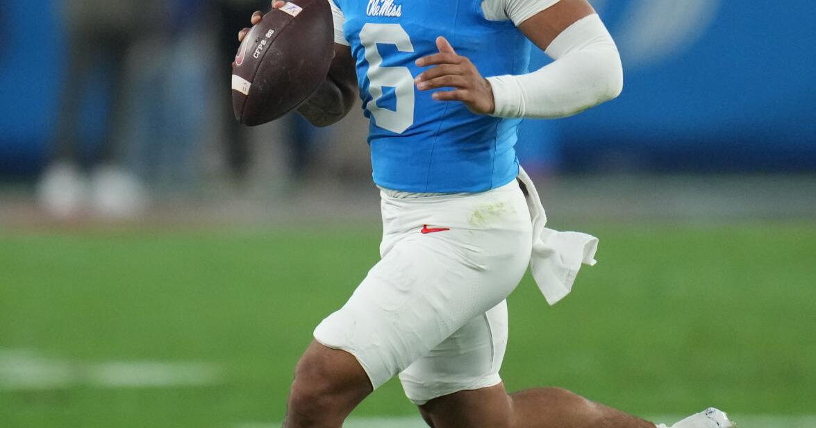 CFP Fiesta Bowl Football | Sports | couriernews.com