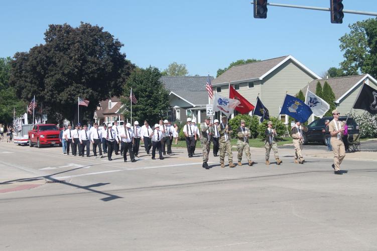 Cascade honors heroes for holiday | News | cpioneer.com