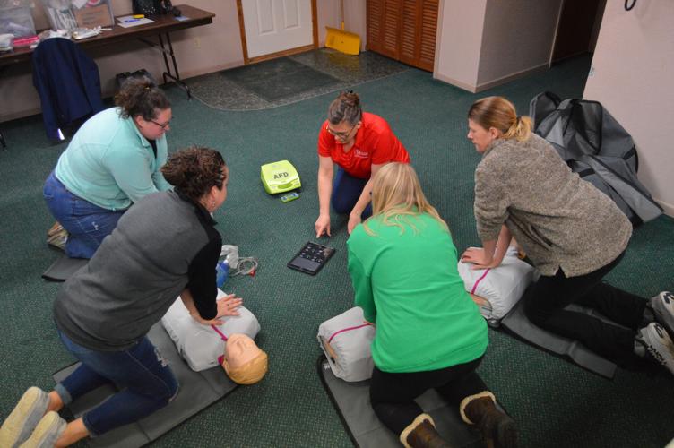 Girl Scout leaders receive life-saving CPR training | News | cpioneer.com