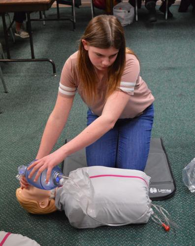Girl Scout leaders receive life-saving CPR training | News | cpioneer.com