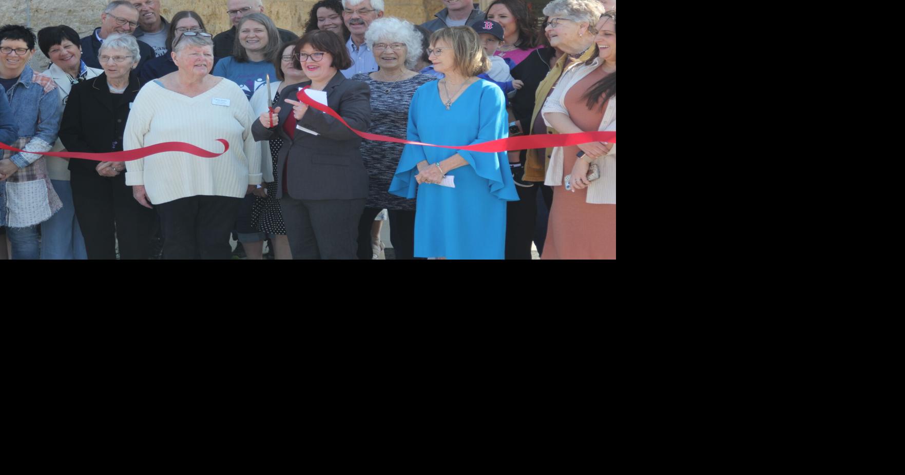Cascade library holds grand opening | News | cpioneer.com