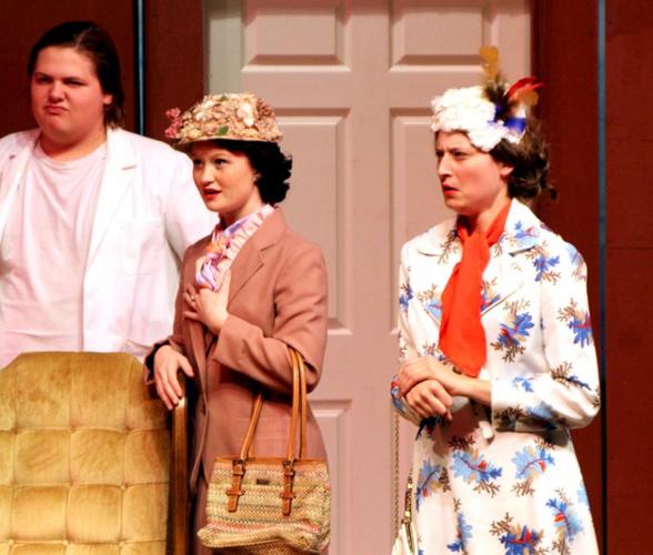 Invisible rabbit invades the stage | News | cpioneer.com