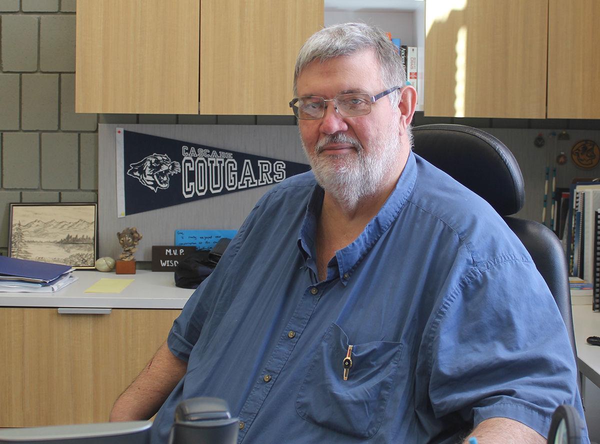 Vander Lugt closing book as CHS principal | News | cpioneer.com