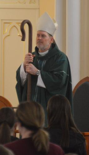 Archibshop Zinkula visits Aquin | News | cpioneer.com