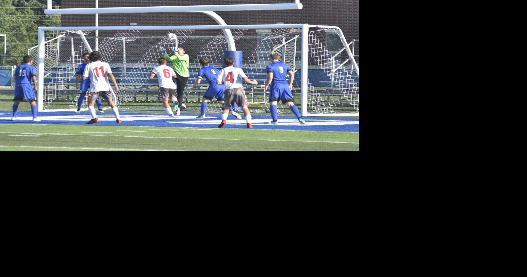 Boys soccer: Still young team for Defiance | Local Sports | crescent ...