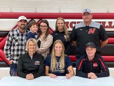 Hicksville's Schroeder to golf in Division II | Local Sports | crescent ...