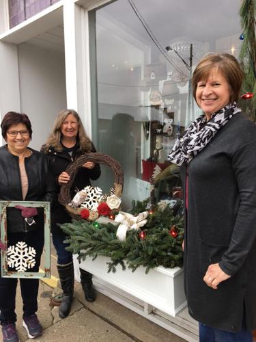 Christmas craft show | Local News | crescent-news.com