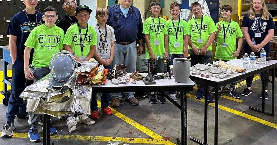 Students tour General Motors plant as part of Defiance County CIC's ...