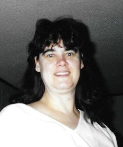 Linda DeTray | Local Obituaries | crescent-news.com