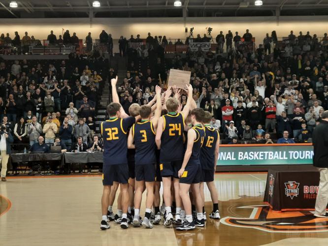 D-III regional boys basketball: O-G wins regional title in double OT ...
