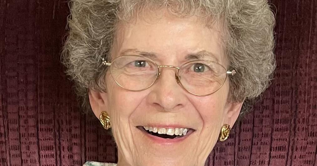 Marjorie Rhodes | Local Obituaries | crescent-news.com