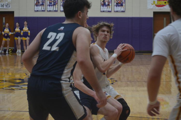 Friday boys basketball: Archers take Route 49; Cats', Tigers win in ...