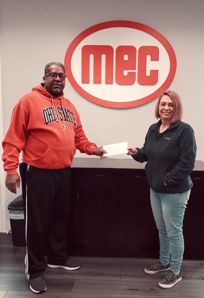 Defiance man wins 'MEC' Bingo prize in C-N contest | Local News ...